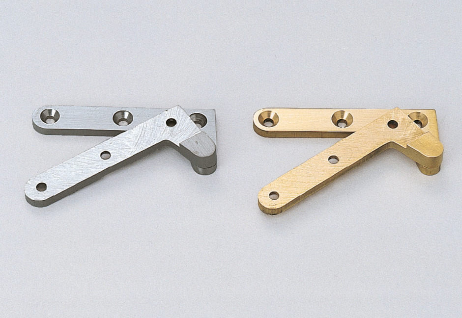 Overlay door pivot hinge | Marek.eu